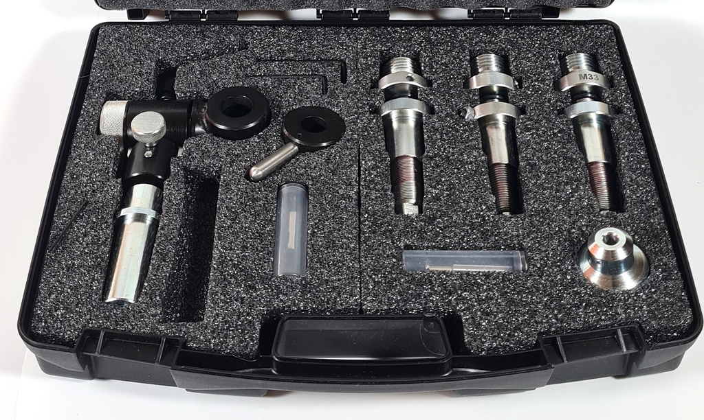 Thread chasing with the HOPE easy threading jig set of 3 | De ...